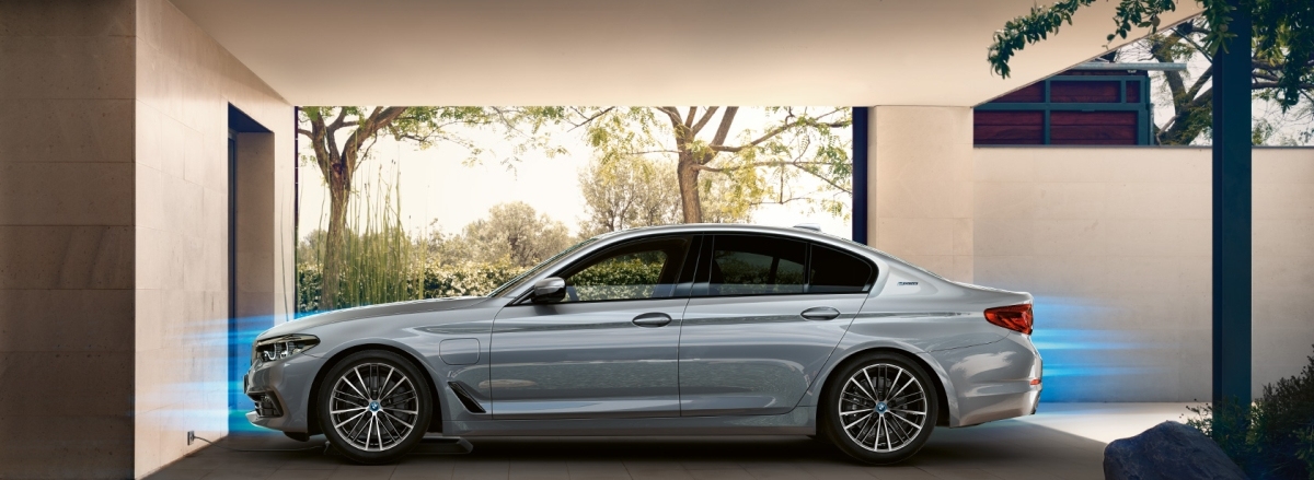 Új modellek | BMW Schneider